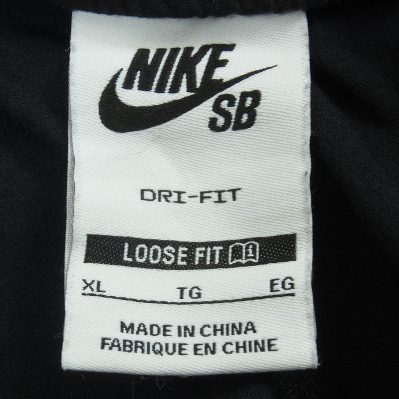 NIKE ナイキ FV7348-010 SB KEARNY CARGO PANTS カーニー カーゴ パンツ 中国製 ブラック系 XL【中古 ...